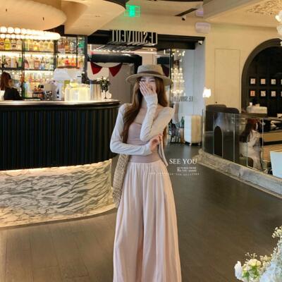 SEE YOU-26夏上新小女人简约纯色弹力宽松针织开衫+带胸垫101003