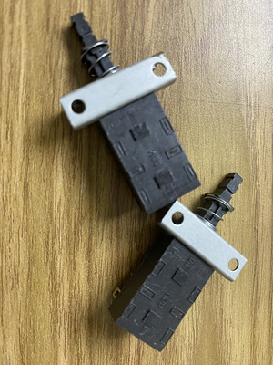 台湾惠达TONELUCK PWL-2P2T 6A 125/250VAC 4脚 按键开关电源开关