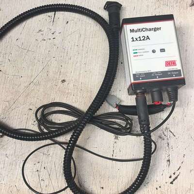 可维修DEFA MultiCharger 1x12A蓄电池充电器议价