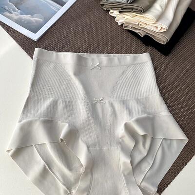 贝莱娅中高腰轻收腹无缝内裤无痕