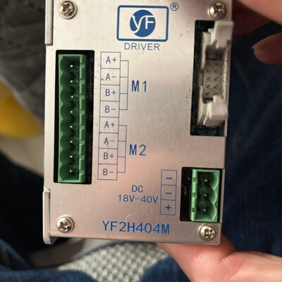 议价YF VF驱动器YF2H404MYF2H404M驱动器YF2H404M变频器