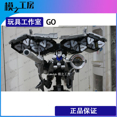 万代完成品涂装高达模型