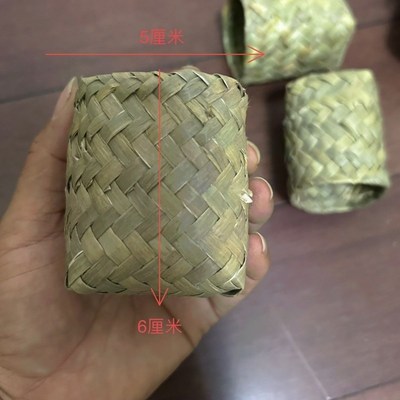 乌米饭草袋子 傣族乌米饭 香草饭草包 草篓子 蒲包袋