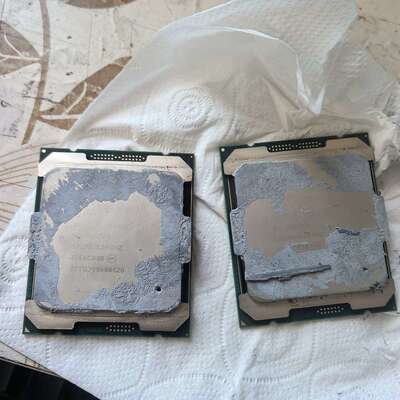 议价Intel Xeon E5-2667V4 3.2GHz 拆机