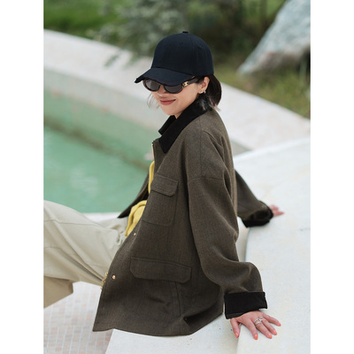 ise“矜贵衣橱”深咖绿复古老钱拼接领羊毛宽松大衣外套P2530215
