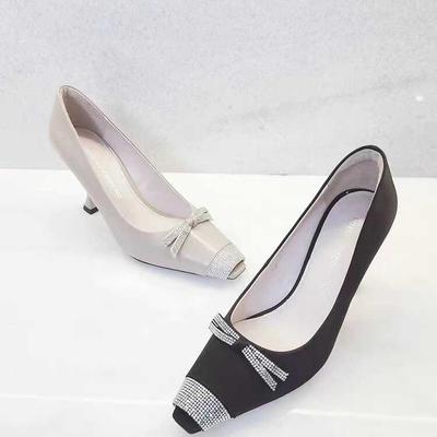 20春夏新款女鞋Roberta异形跟