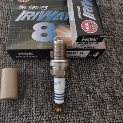 正品NGK铱金火花塞3288升级版4882 IRIWAY8 8度7度4606改装竞技型