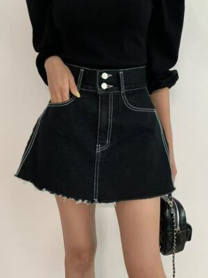 现货 韩国2025早秋新款两粒扣设计感A字裙显瘦高腰牛仔半身裙短裙