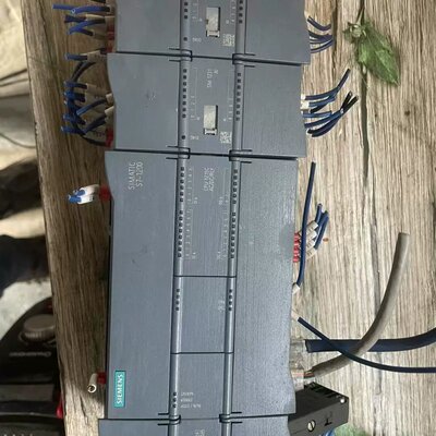 议价S7-1200 PLC一套 型号CPU 1215C、S