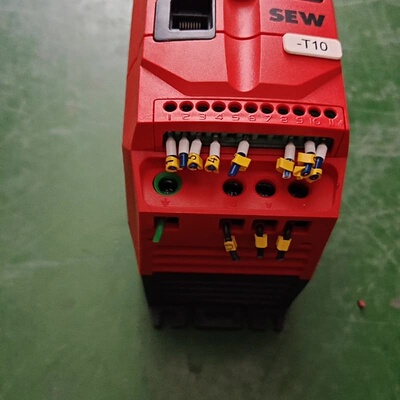 SEW变频器MOVITRAC LTE-B+，型号MCLTEB--议价商品