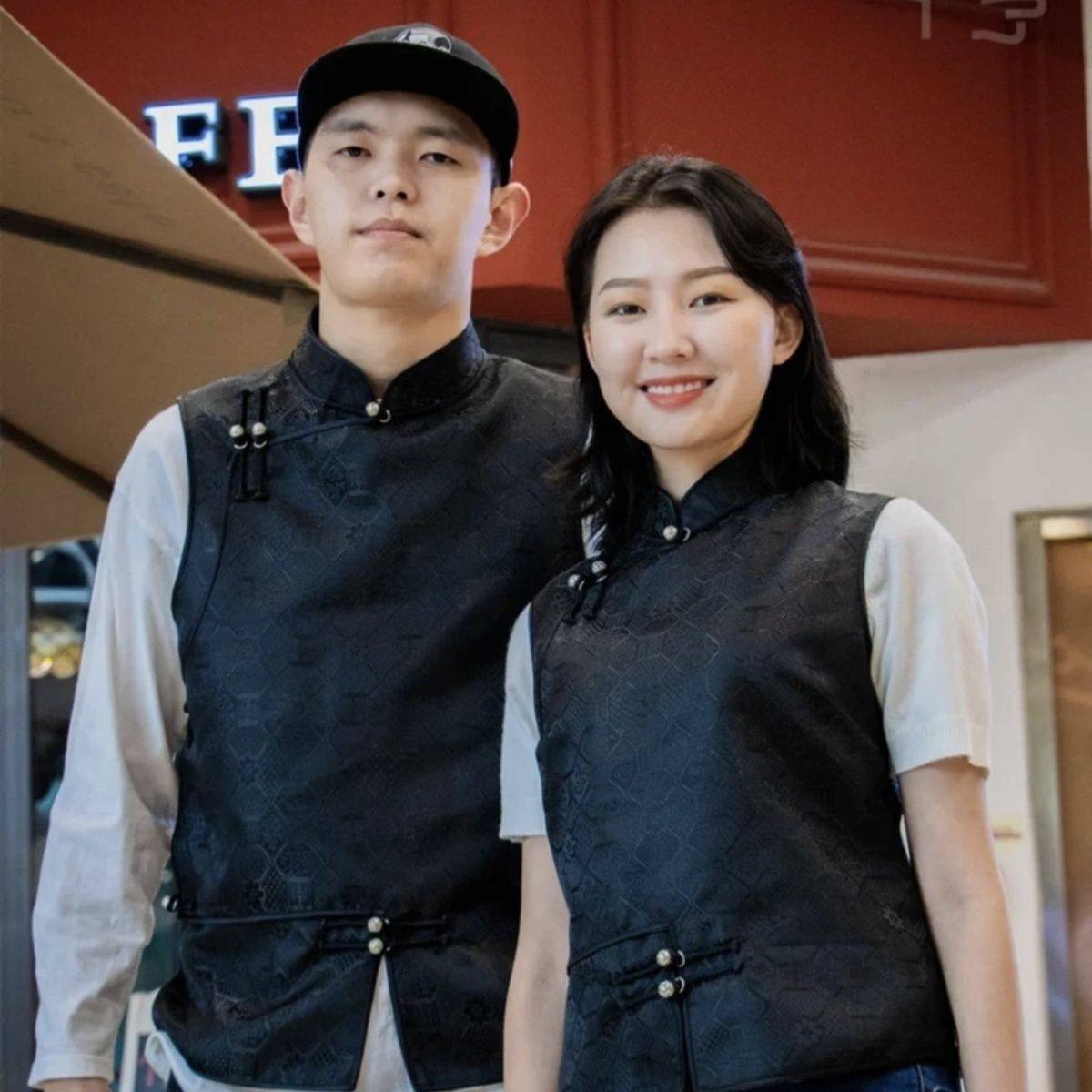 2025 Latest Classic Ethnic Style Fashionable Vests for Men and Women ...