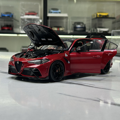 MH 1:18 阿尔法 罗密欧 Alfa Romeo Giulia GTA 合金汽车模型