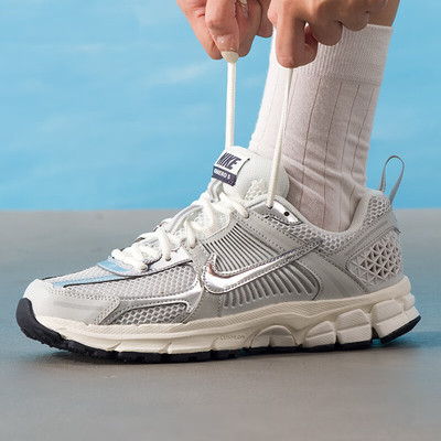 NIKE耐克大童VOMERO 5时尚老爹鞋复古休闲舒适运动鞋IM9467-001
