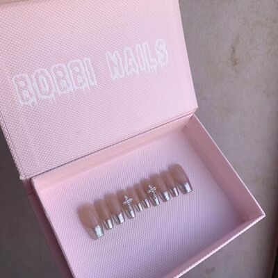 BOBBINAILS手工制作铂金法式十字架裸色系鸳鸯可拆卸穿戴甲INS