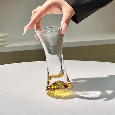 高颜值收腰观山杯鸡尾酒杯