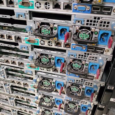 HP rx2800 i2整机 AH395-60001 AH395-69001 AH395A 现货出售
