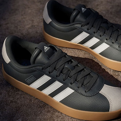 阿迪达斯VL COURT 3.0女子板鞋 JS0504