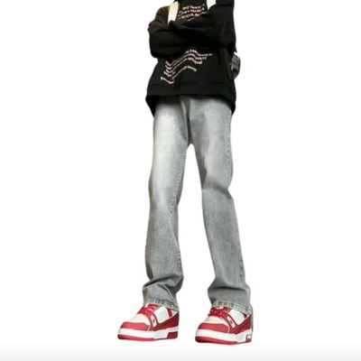 美式弯刀塑型废土风黄泥染微喇叭垂感水洗阔腿修身直筒牛仔长裤