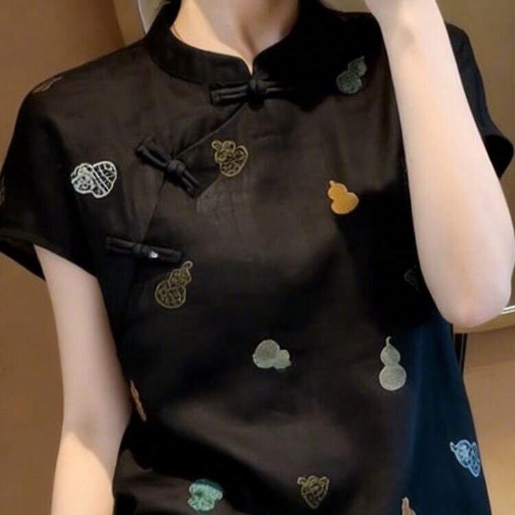 新中式国风刺绣斜襟盘扣短袖衬衫女夏季文艺减龄立领高档修身小衫