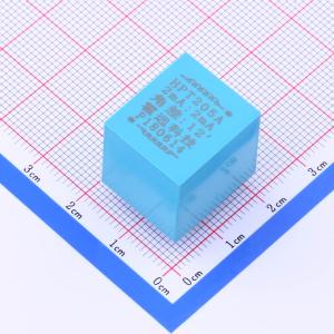 HPT205A  互感器 HPT205A  封装：插件,19.5x17mm 包装方式：盒装