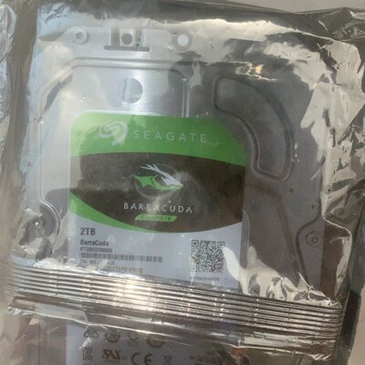 询价希捷2TB机械硬盘 3.5寸 SATA接口 ST2000DM可维修