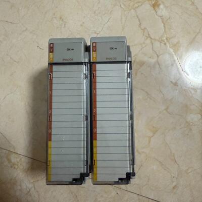议价1769-IF4XOF2F 工控模拟量输入输控制模块维修