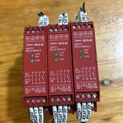 议价HR1S-AC5121P 安全继电器模块 工业自动化控制配件维修