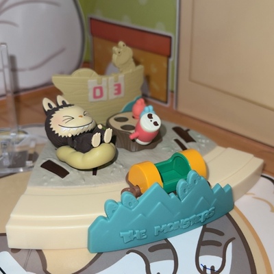 正版盲盒 Labubu 一起玩游戏系列场景 趣味大作战