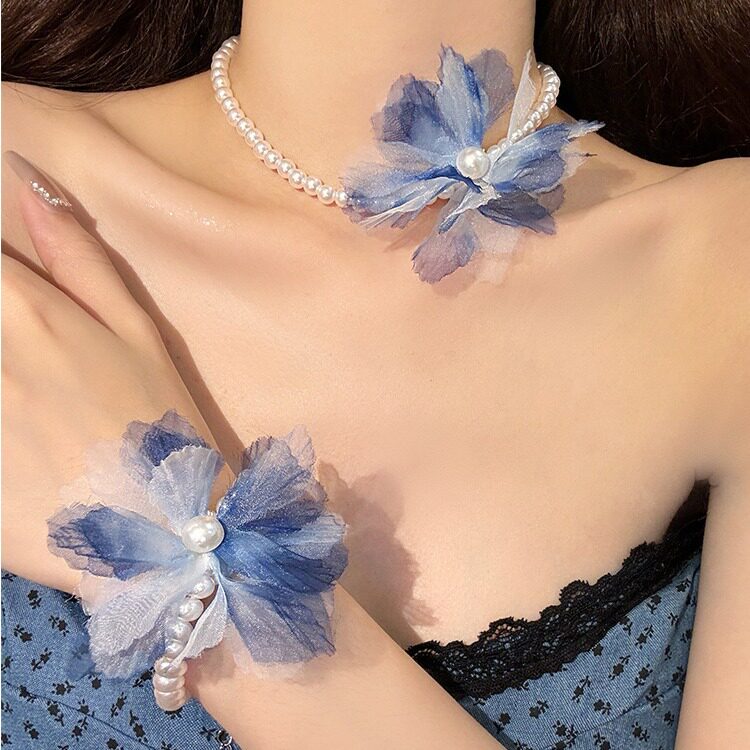 春夏花朵珍珠项链女2024年新款手串夸张颈链级感锁骨链手链配饰