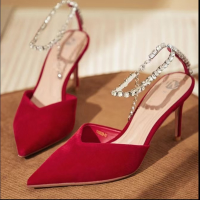 TrMe细跟闪钻链条包头红色丝绒鞋