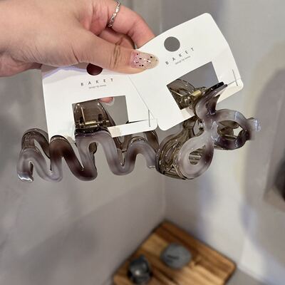 10.22韩国baket发饰艺术纹蝴蝶结抓夹