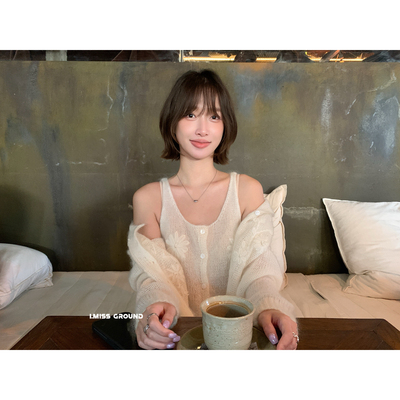 刺绣背心30%马海毛30%羊毛