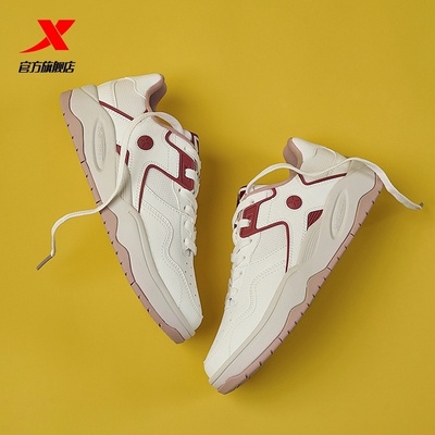 特步板鞋女鞋空军一号新款时尚休闲百搭运动鞋低帮小白鞋官方正品