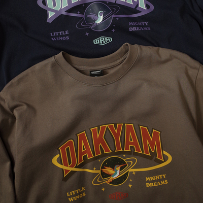 DAKYAM(达人)星域校园风长袖T恤