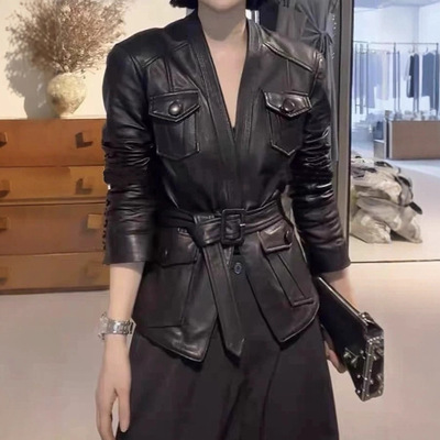 春秋V领绵羊皮显瘦收腰皮衣女