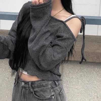 单肩绑带露肩短款长袖针织衫