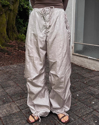 降落伞抽绳宽松工装休闲长款