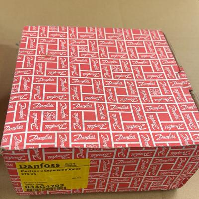 议价034G4203 ETS25 丹佛斯电子膨胀阀制冷控制配件维修