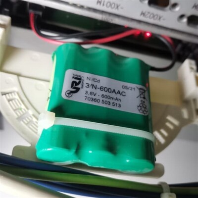 注塑机充电电池 VRI  Ni/Cd 3/N-600AAC 3.6V-600mAh 70360503513