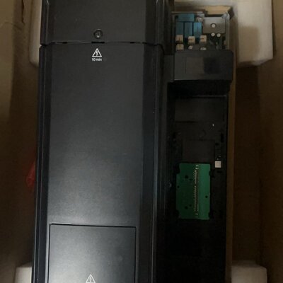 艾默生变频器 M701-07400660A M600-074--议价商品