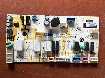 70C00878原装三洋洗衣机配件电脑电源主板WF9499BCIE0DT 70C02533