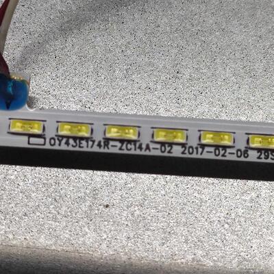 适用熊猫LE43A7S-UD灯条