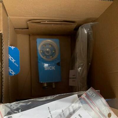 非实价议价议价议价SICK西克VSPM-6B2113 1064565二维图像传感器