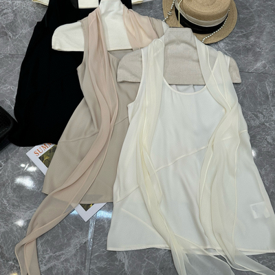 七七26年早春极简飘带可拆卸背心(配丝巾)BX2631