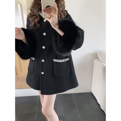 韩系钉珠高级感羊毛呢外套