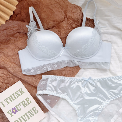 法式缎面蕾丝内衣女小胸聚拢显大aa杯专用软支撑防下垂性感文胸罩