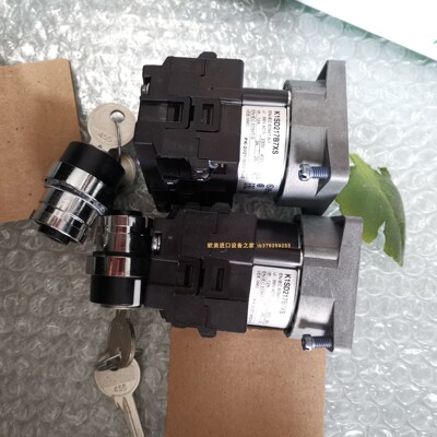 开关SCHNEIDERXU5-M18U1D