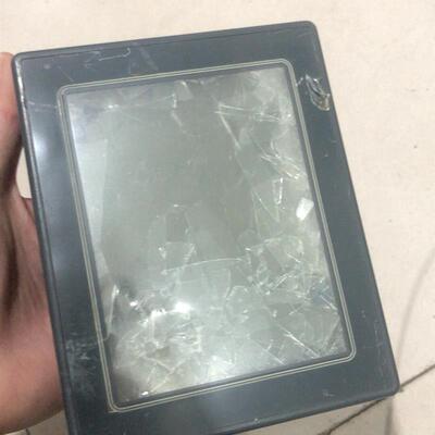 议价 松下触摸屏 AIGT3100B,实物图片,玻璃碎了,配件机,