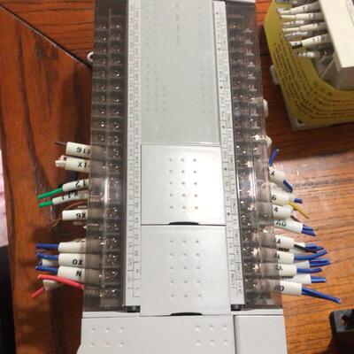 议价 唯控 PLC cLX3V-2424MT-A。PROGRAMM