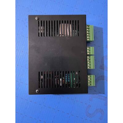 日本东方步进驱动器 PMD07U 二手拆机，功能包好，实物图